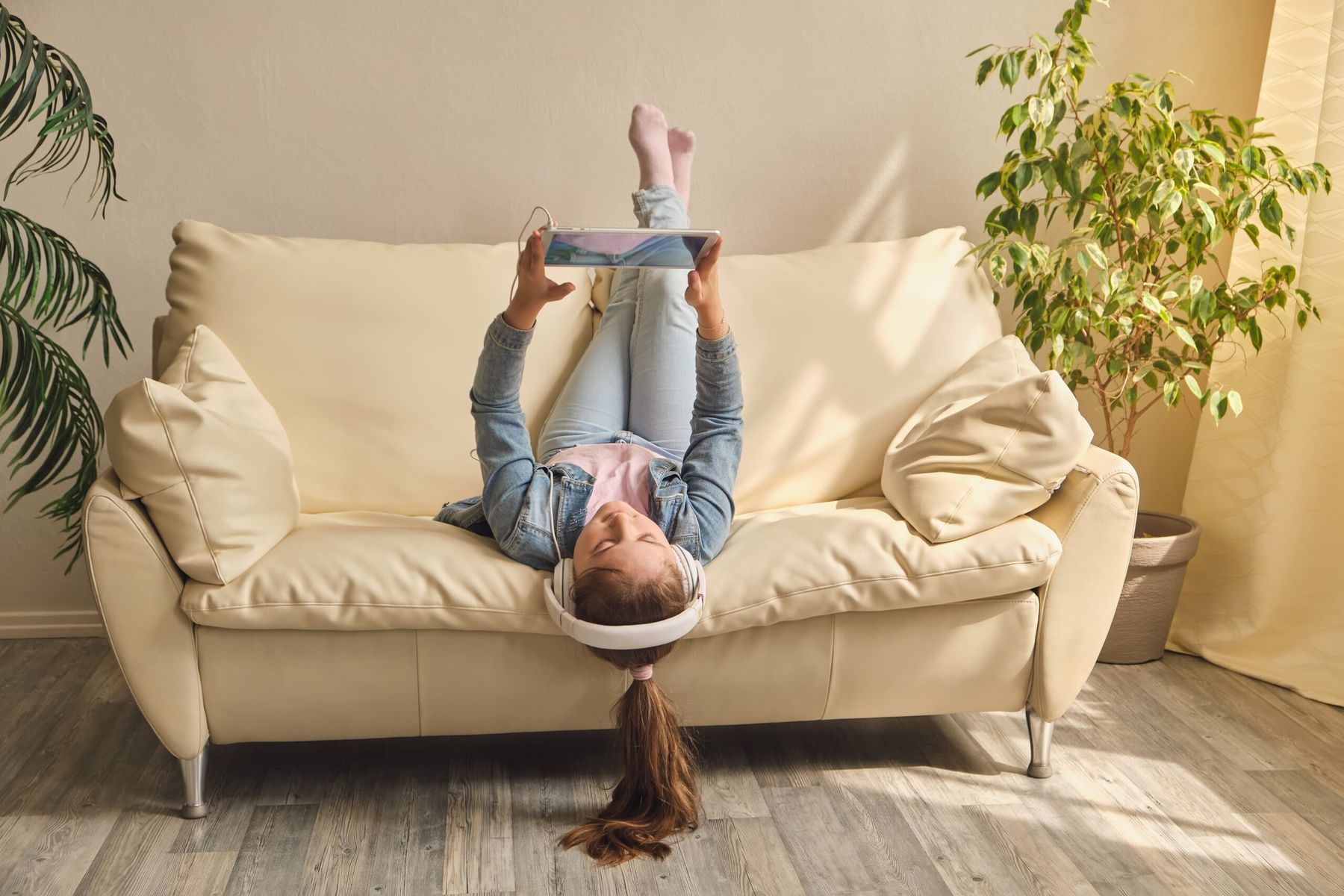 The Impact of Technology on Millennials and Gen-Z | Limely